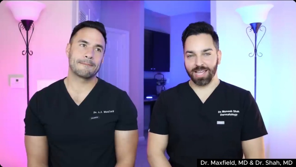 Worlds First Customizable LED Light Therapy Mask