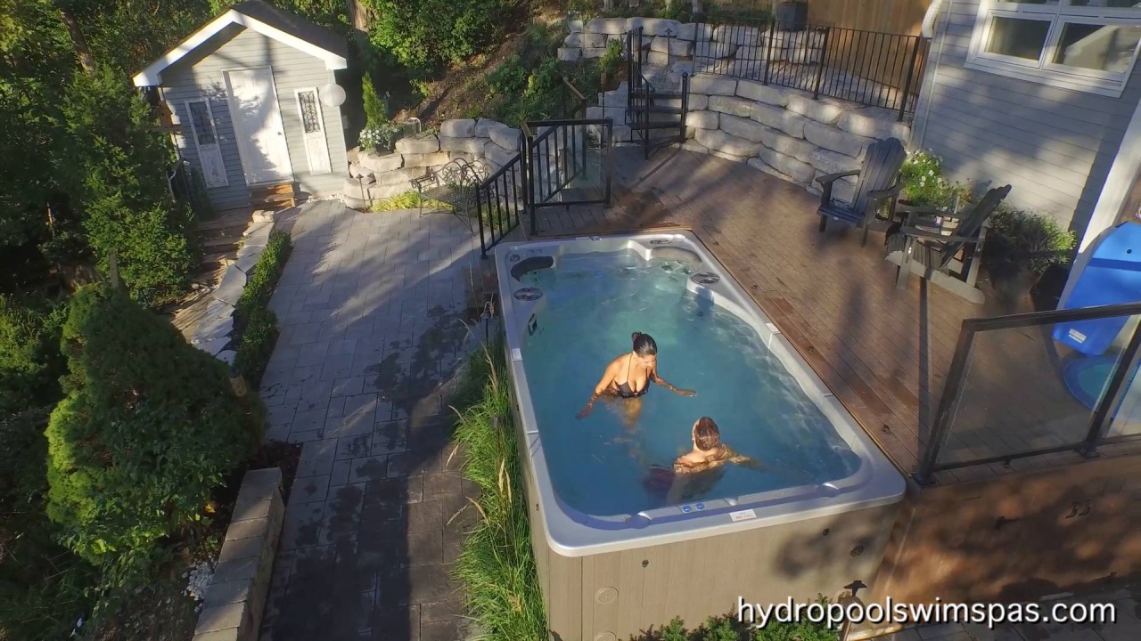Swim Spas | Bubba's Tubs & Pools