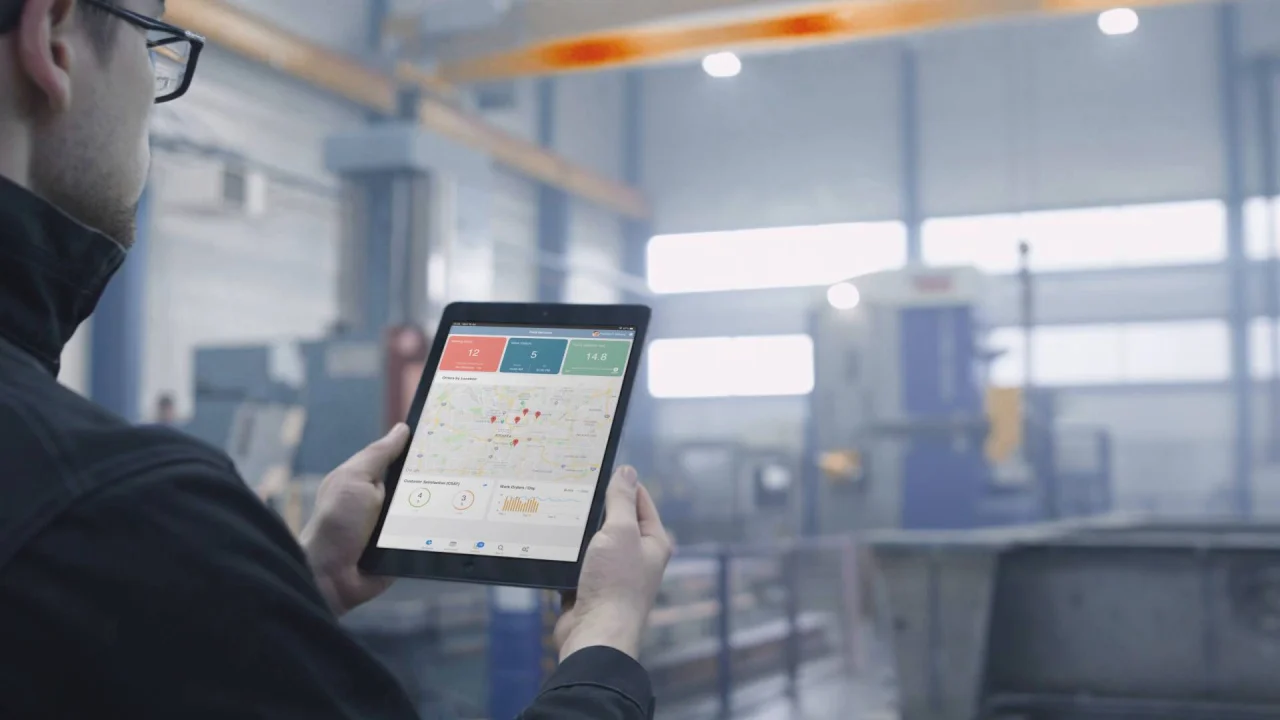 Transform Field Services with Low-Code | OutSystems