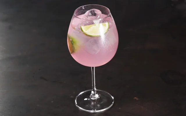 Watch Pink Gin Soda recipe - Cocktail Club