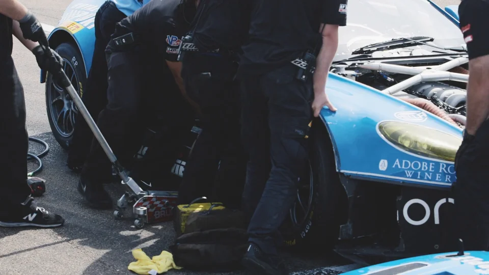 Video Gallery – The Racers Group high-performance racing, parts and ...