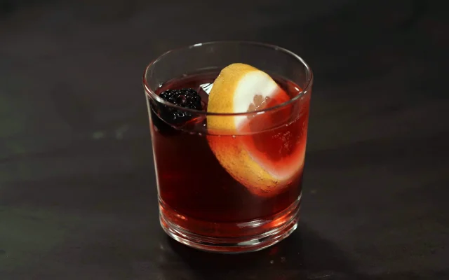 Watch Russian Spring Punch recipe - Cocktail Club