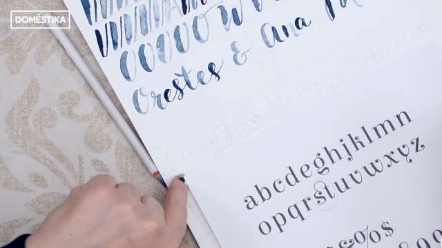 Illustration Tutorial: watercolor lettering | Domestika