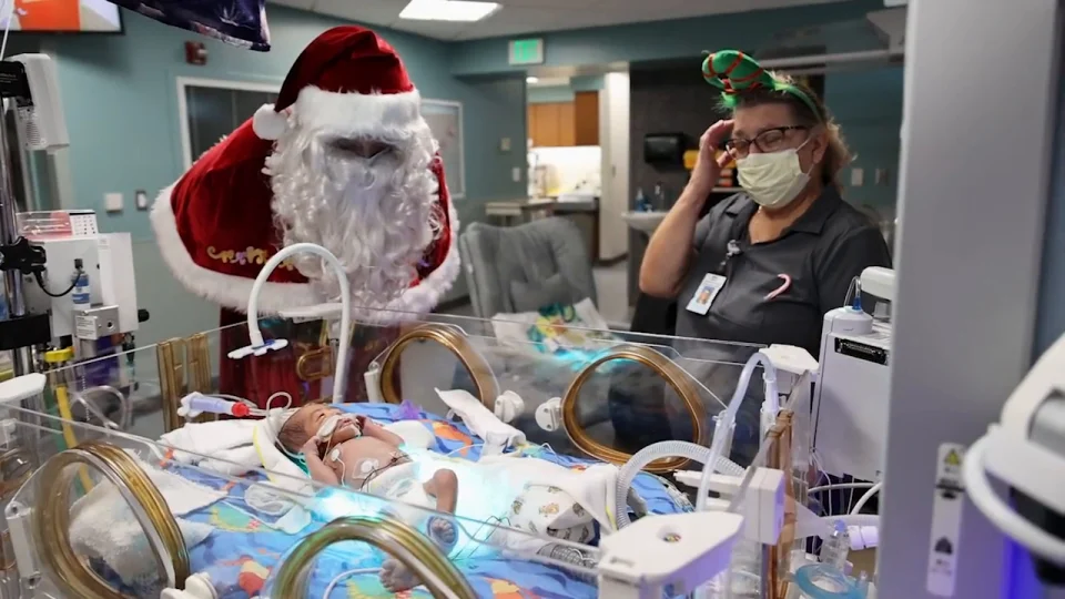 Celebrating Babies’ First Holidays | Envision Healthcare