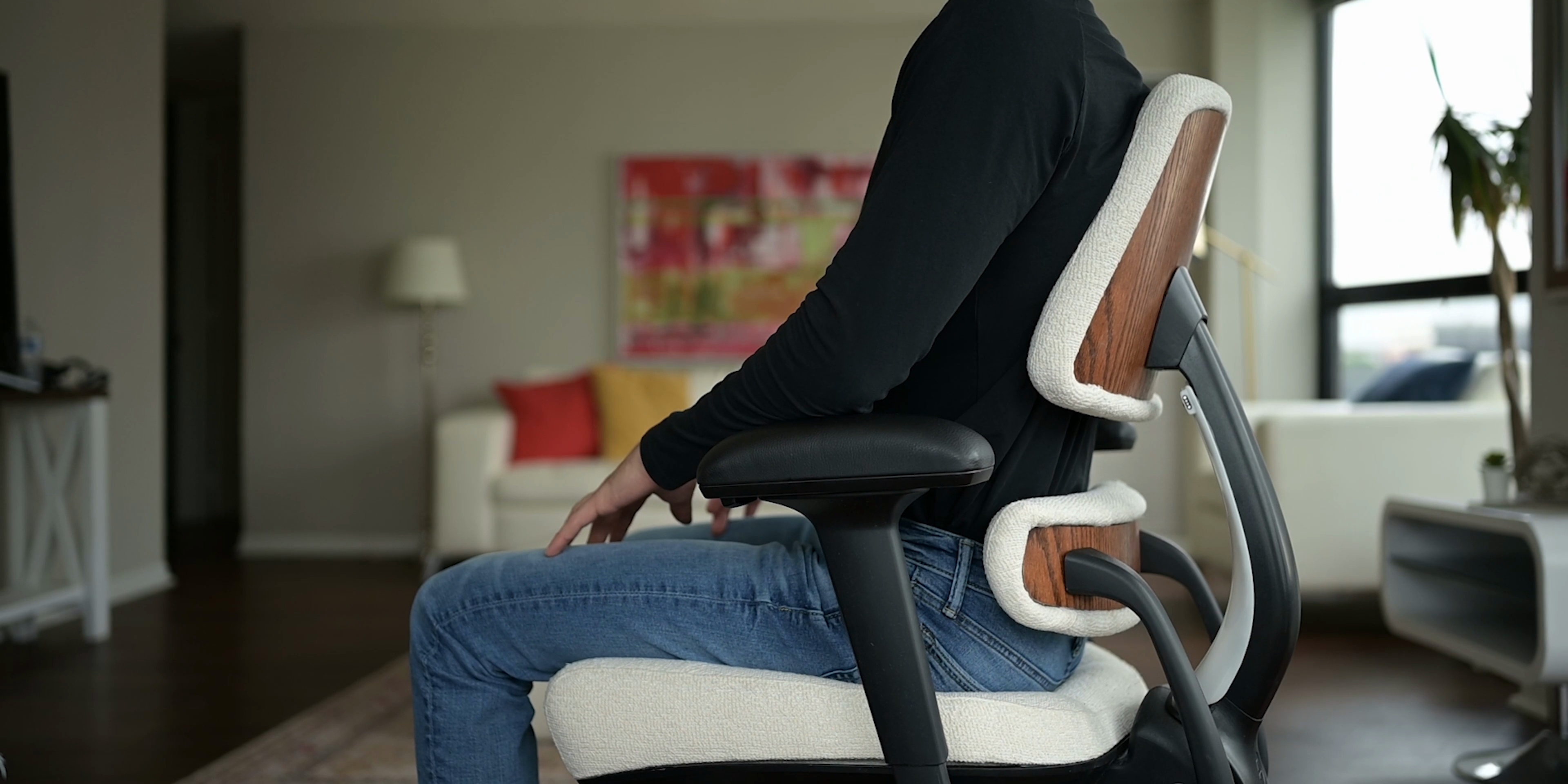 Anthros Chair Features