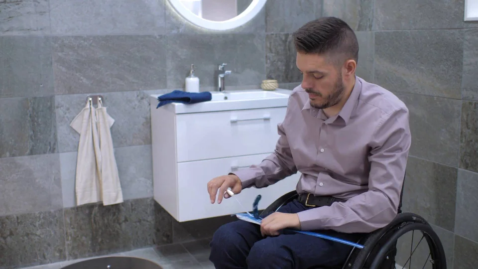 Instruksjoner for LoFric Origo – vanlig håndfunksjon - Wellspect