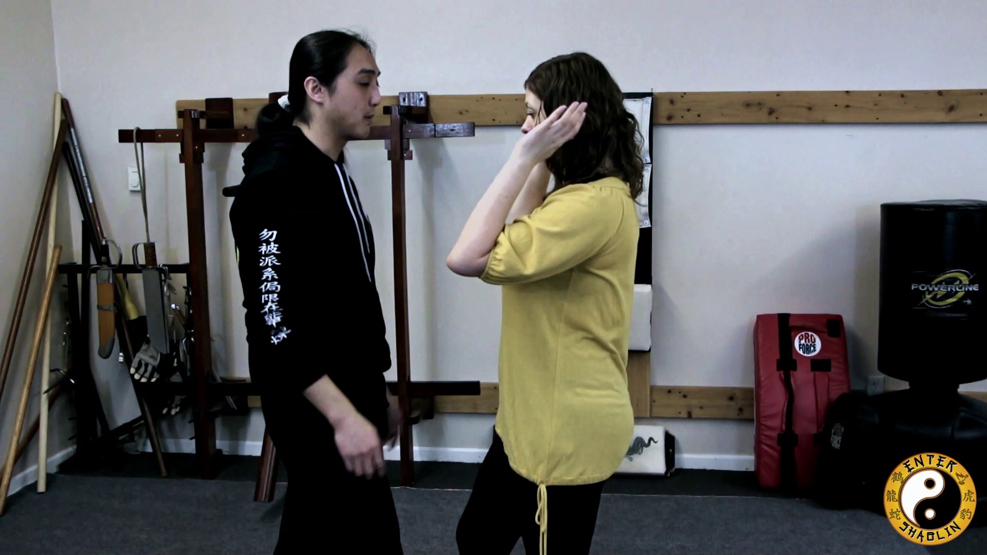 How To Create A Good Strike To The Nose » Enter Shaolin | Let Energy ...